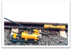RAIL CREEP ADJUSTER | Melvelle Equipment