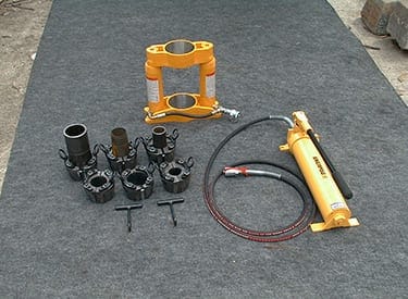 Casing Jacks – 50T and 125T | Melvelle Equipment